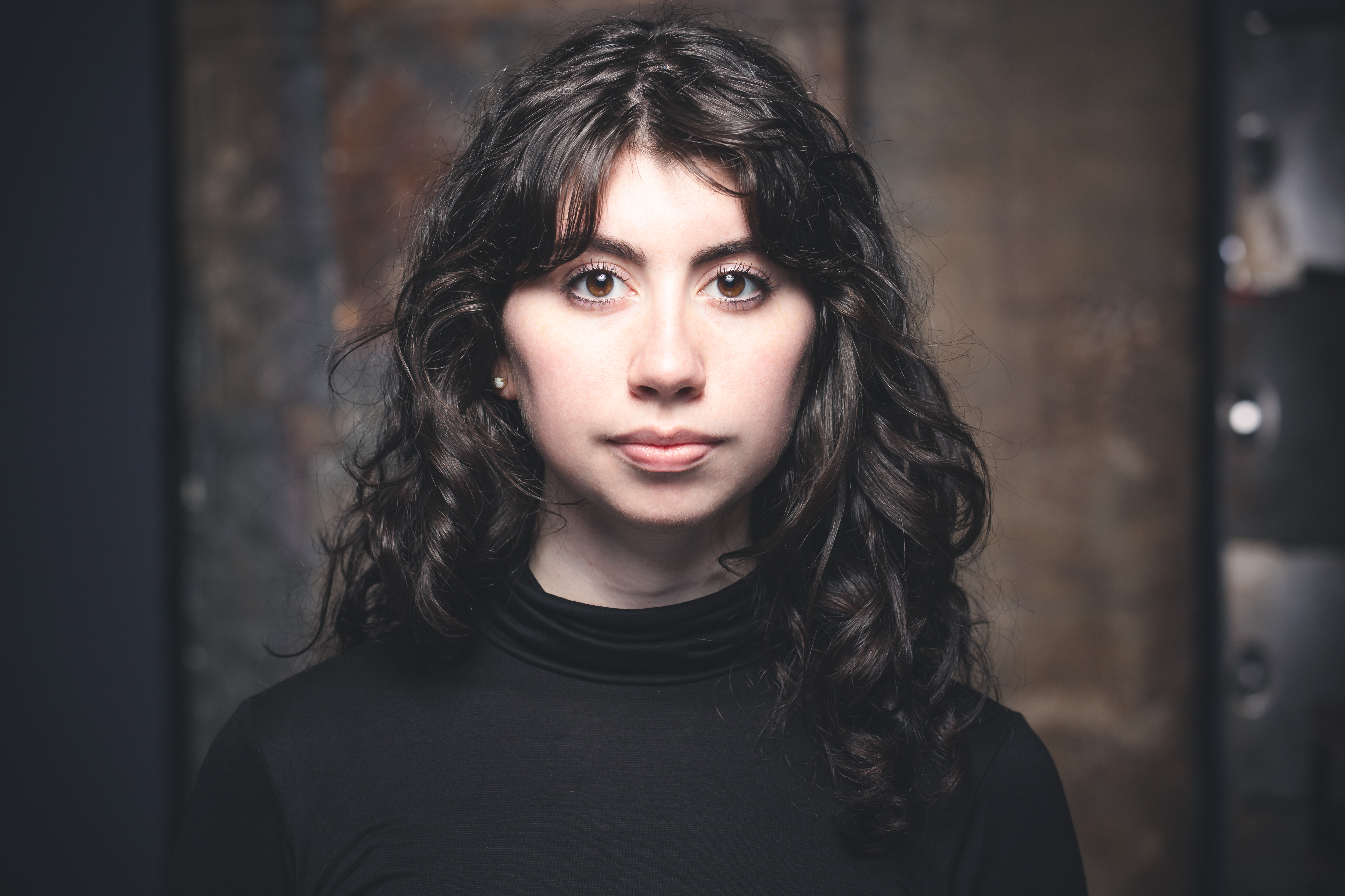 Headshots – Riley Nedder